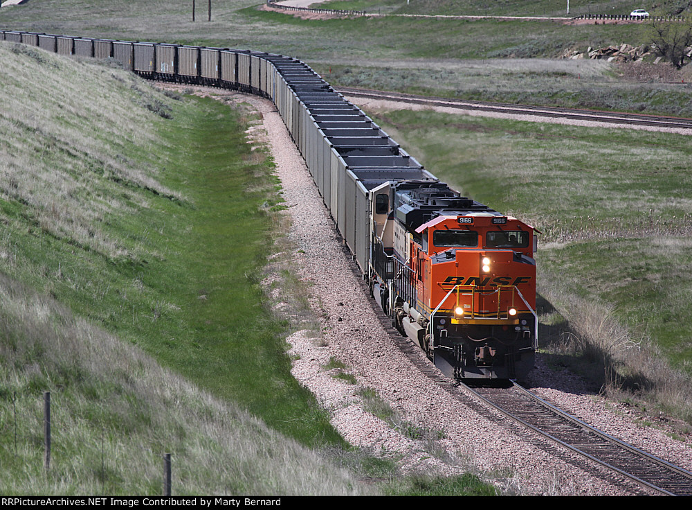 BNSF 9166 and 9755